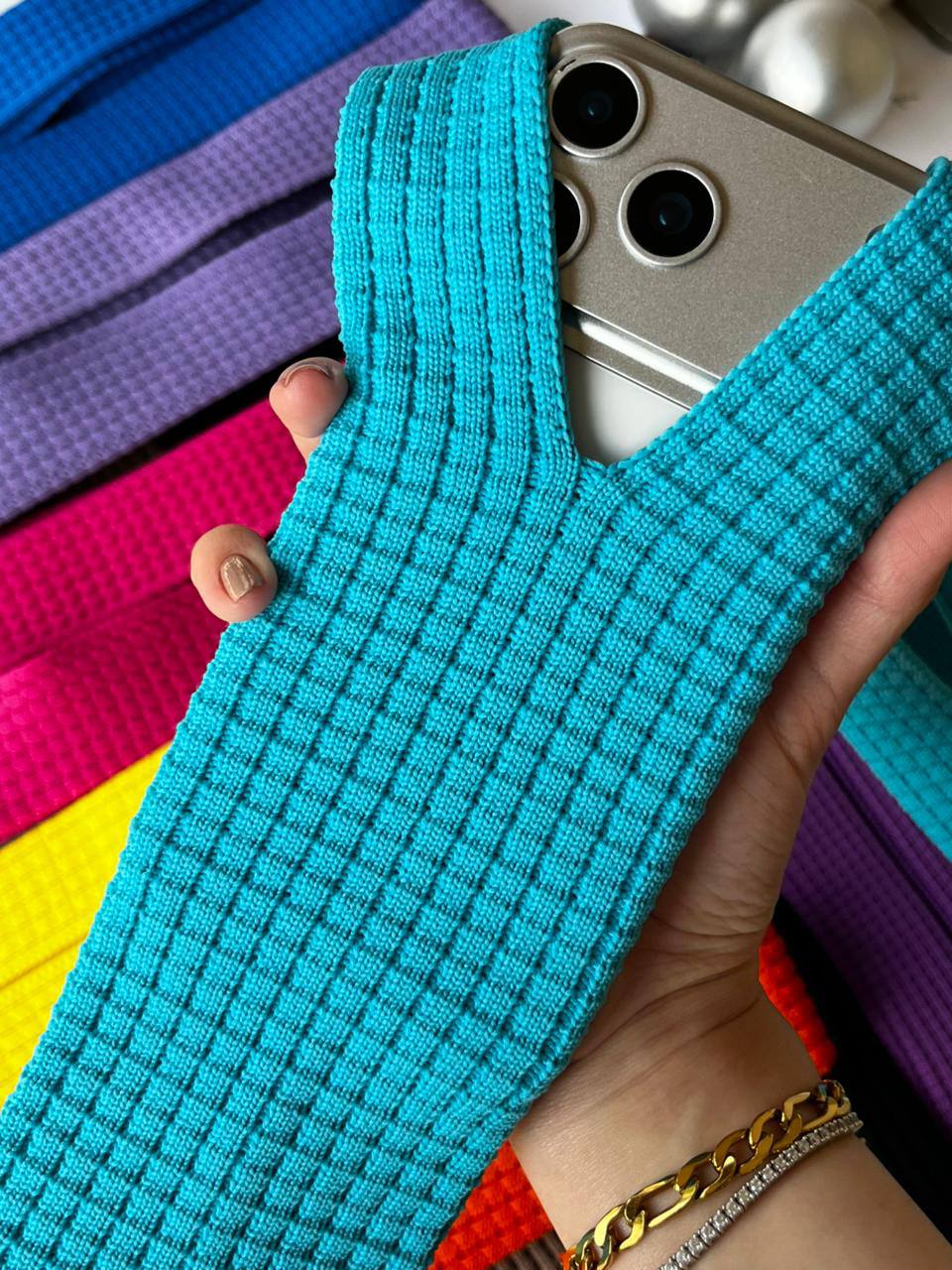 IPhone Pocket – Karakeeb