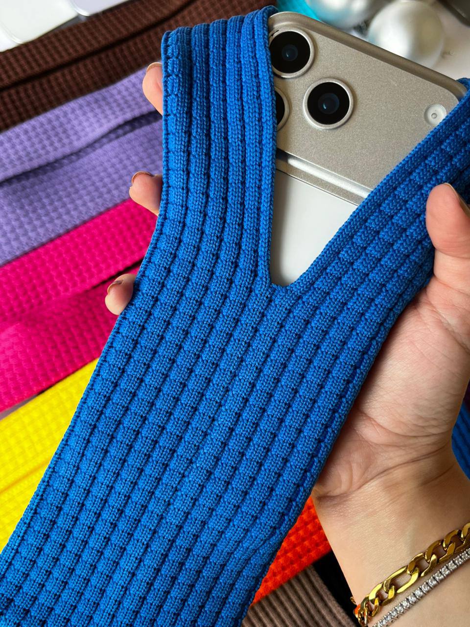 IPhone Pocket – Karakeeb